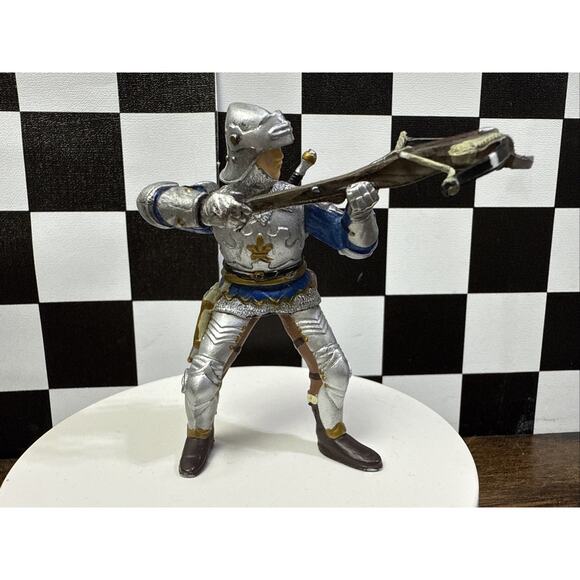 Papo | Toys | Papo Red Crossbowman Bow War Soldier Fantasy Figure 325 ...
